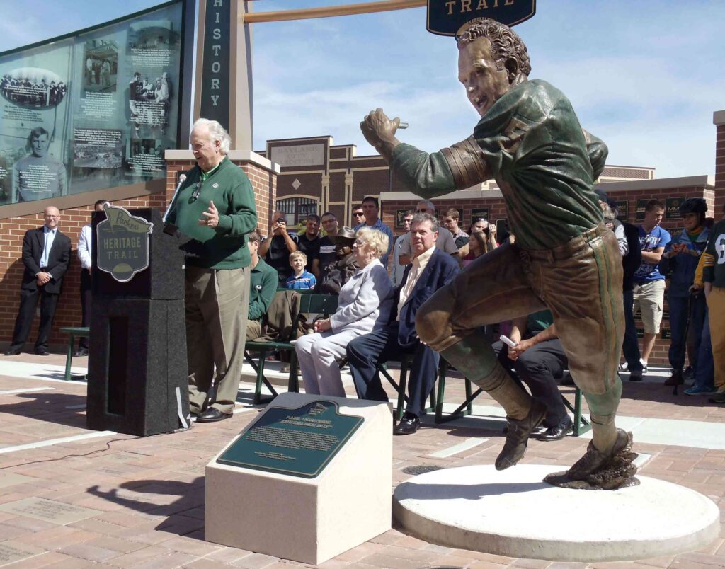 Paul Hornung Green Bay Packers Statue – Rotblatt Amrany Studio