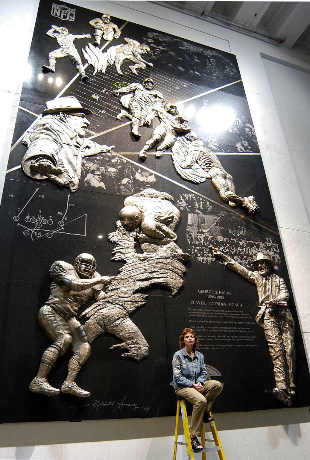 Tribute to George Halas Statue – Rotblatt Amrany Studio